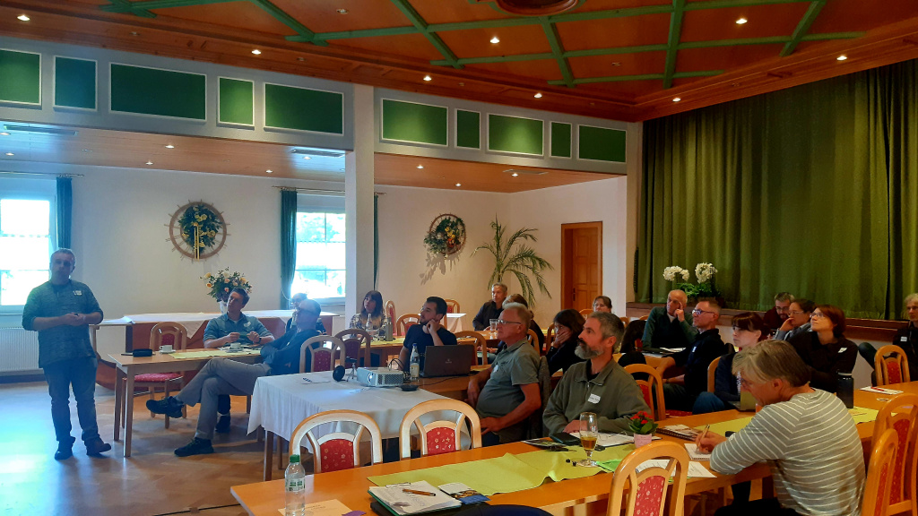 2. Fachsymposium - Feuersalamander - Résumé | NABU-RG Freiberg